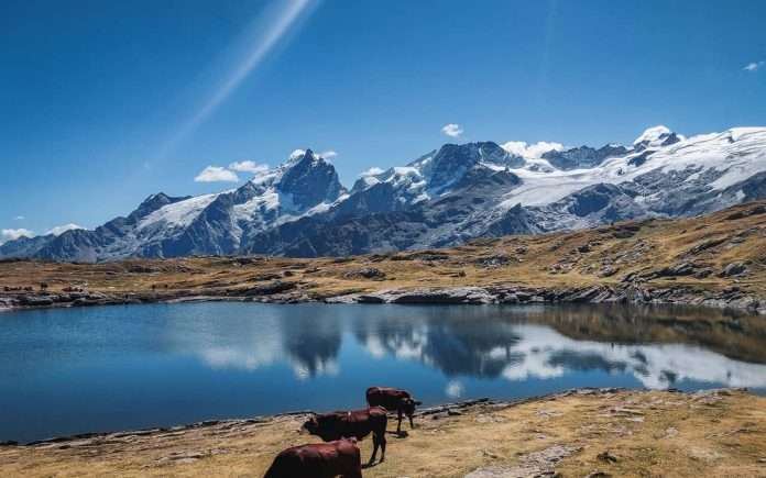 Le plateau d’Emparis par le lac Noir et le lac Lérié