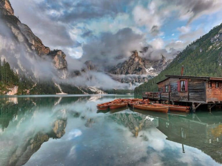 Découvrez les 10 plus beaux lacs des Dolomites